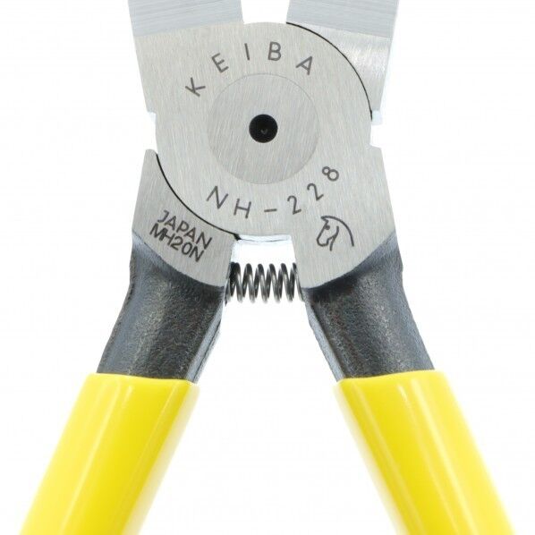 マルト長谷川│ケイバ KEIBA電工用薄刃ニッパー(刃部形状フラット)200 200mm NH-228 (マルト長谷川(ケイバ))｜トラノテ