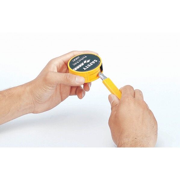 187B 携帯カッター刃折り器ポケットポキ 1個(オルファ(OLFA))｜トラノテ